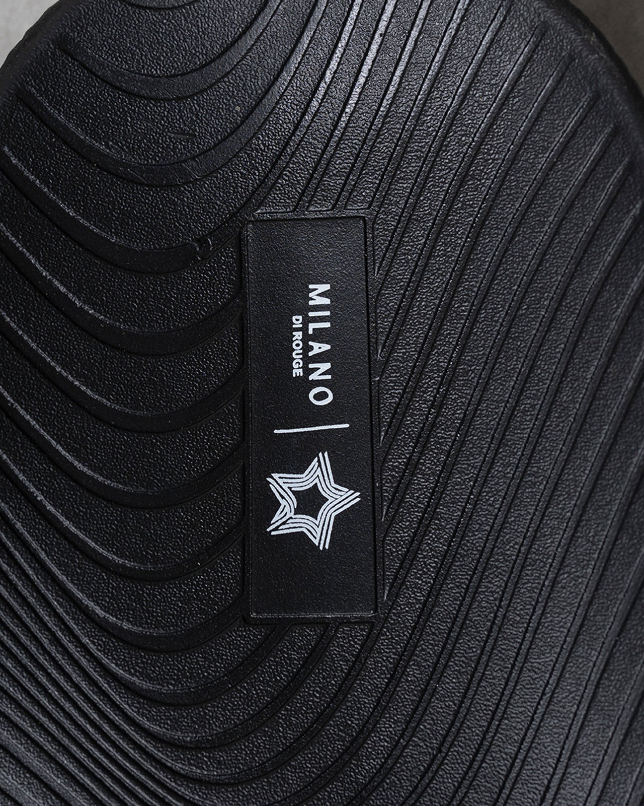 Cush Slides – Milano Di Rouge